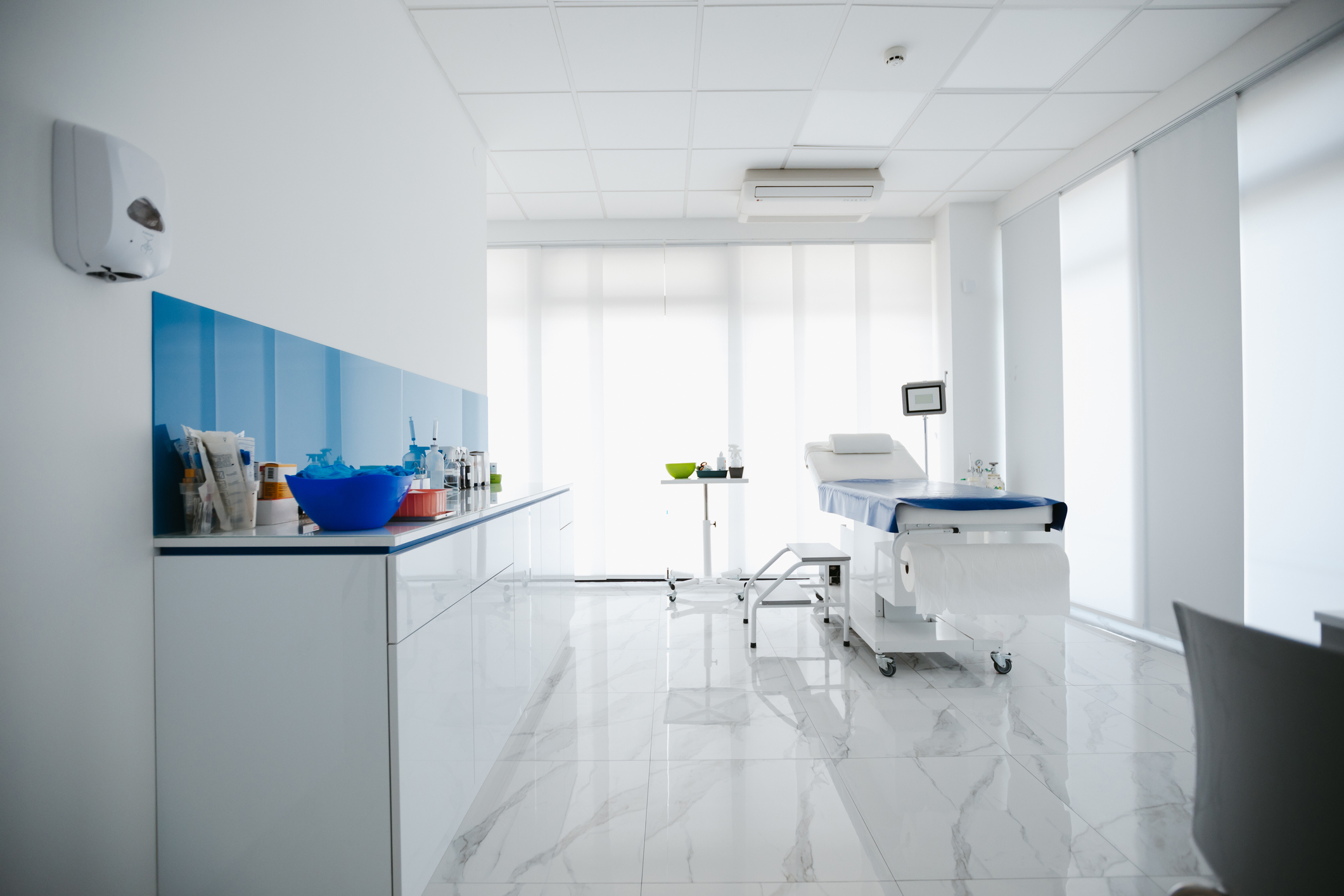 5 Crucial Factors to Consider When Outsourcing Healthcare | ID Medical